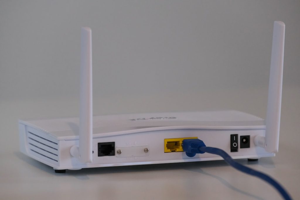Mesh Wi-Fi for Streamers: Placement and Backhaul - Unit Conversion Blog