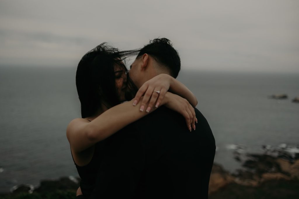 What Does “Side” Mean on Grindr? Explained Clearly - Unit Conversion Blog