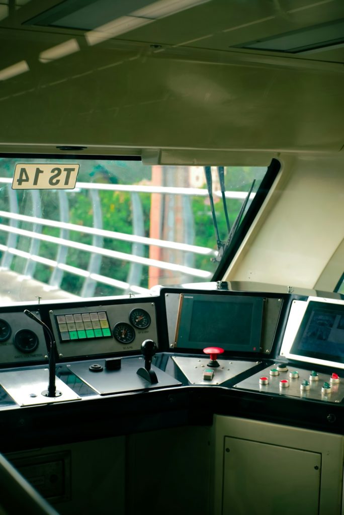 7 API Gateway Management Platforms With Traffic Control and Analytics ...